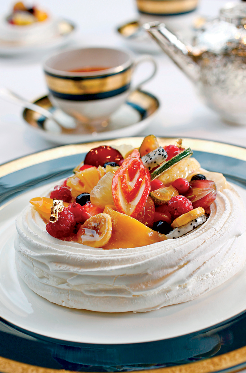 Pavlova - chiếc bánh mang lịch sử đầy tranh cãi | Harper's Bazaar Việt Nam