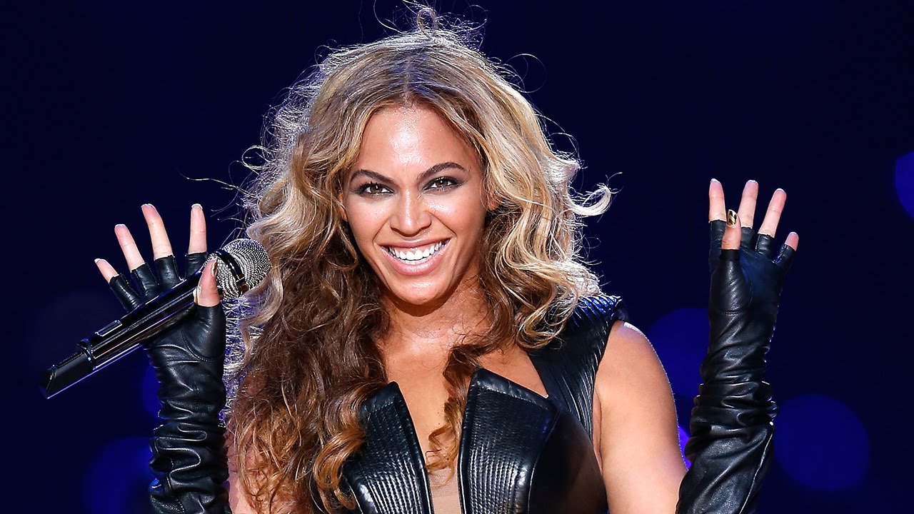 Beyoncé chi gần 6,8 tỷ cho đôi giày nạm kim cương | Harper's Bazaar ...