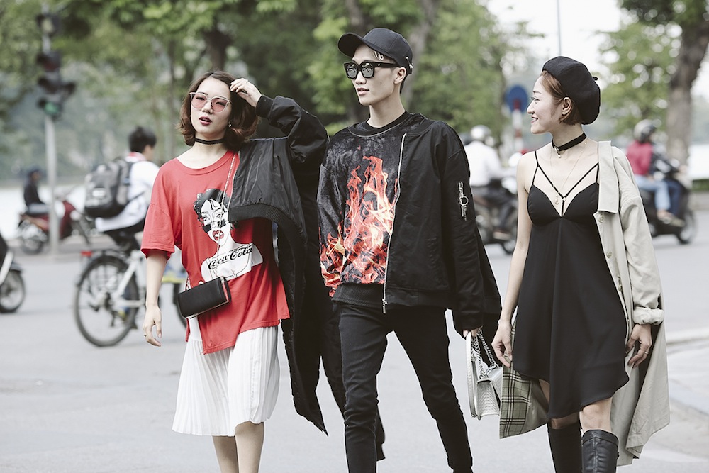 Street Style ngày 4: Các “bang hội” Fashionista khoe gout cực chất