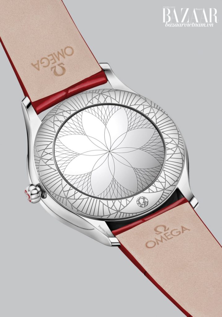 Phiên bản đồng hồ Omega Trésor dành cho nữ | Harper's Bazaar Việt Nam