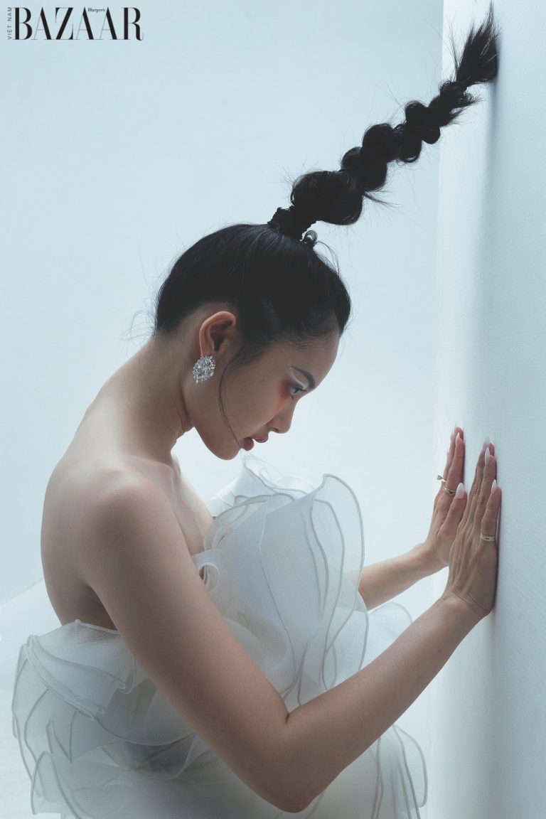 Fung La sắp chuyển sang con đường diễn xuất? | Harper's Bazaar