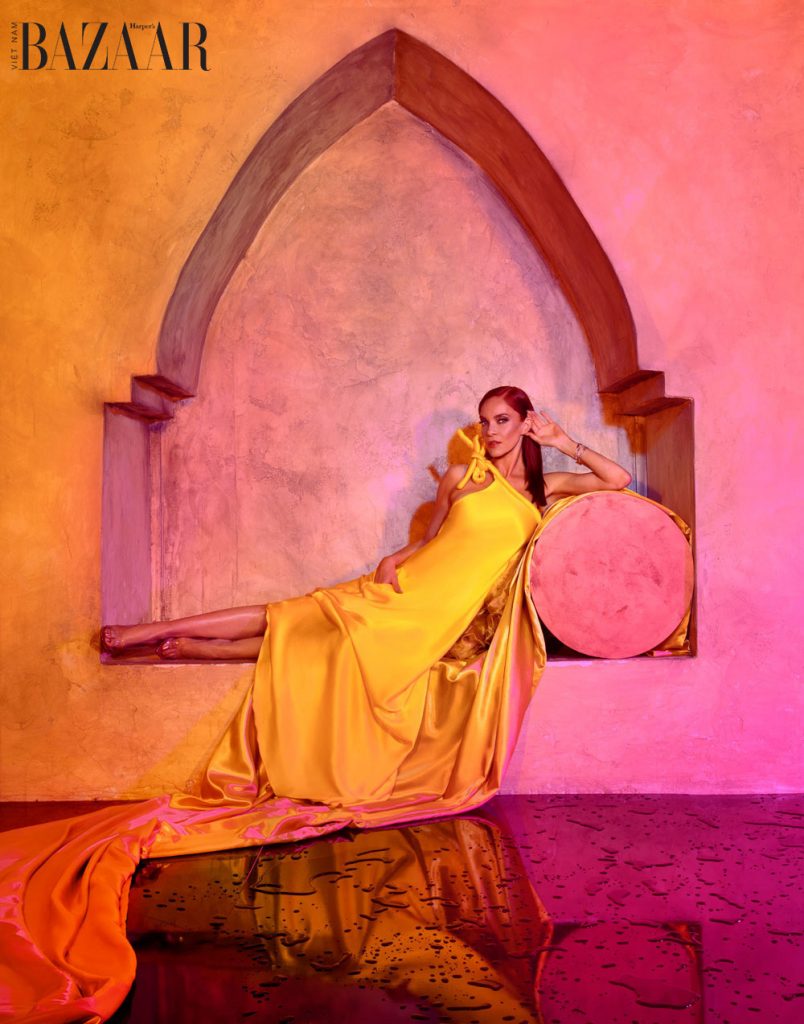 Carmit Bachar: Cô đào tóc đỏ của Pussycat Dolls bây giờ ở đâu? | Harper ...