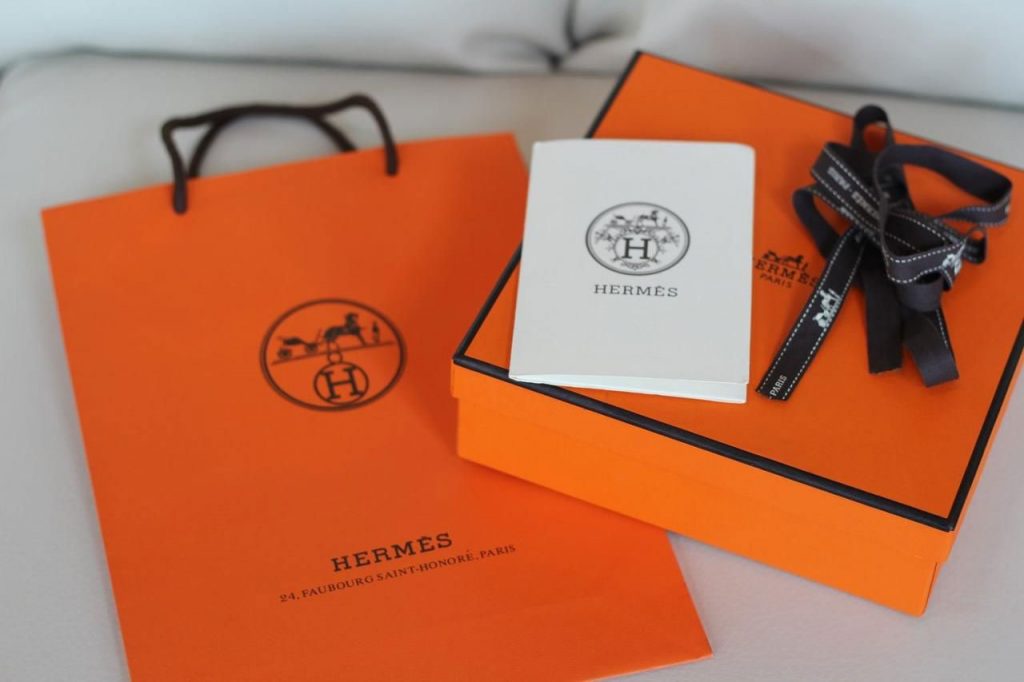 Logo Hermès: Ý nghĩa, lịch sử hình thành, cách thiết kế | Harper's Bazaar