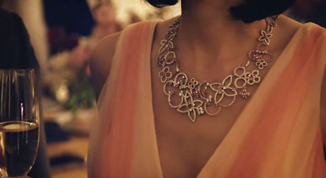 Giải mã sức hút của show Bling Empire trên Netflix | Harper's Bazaar