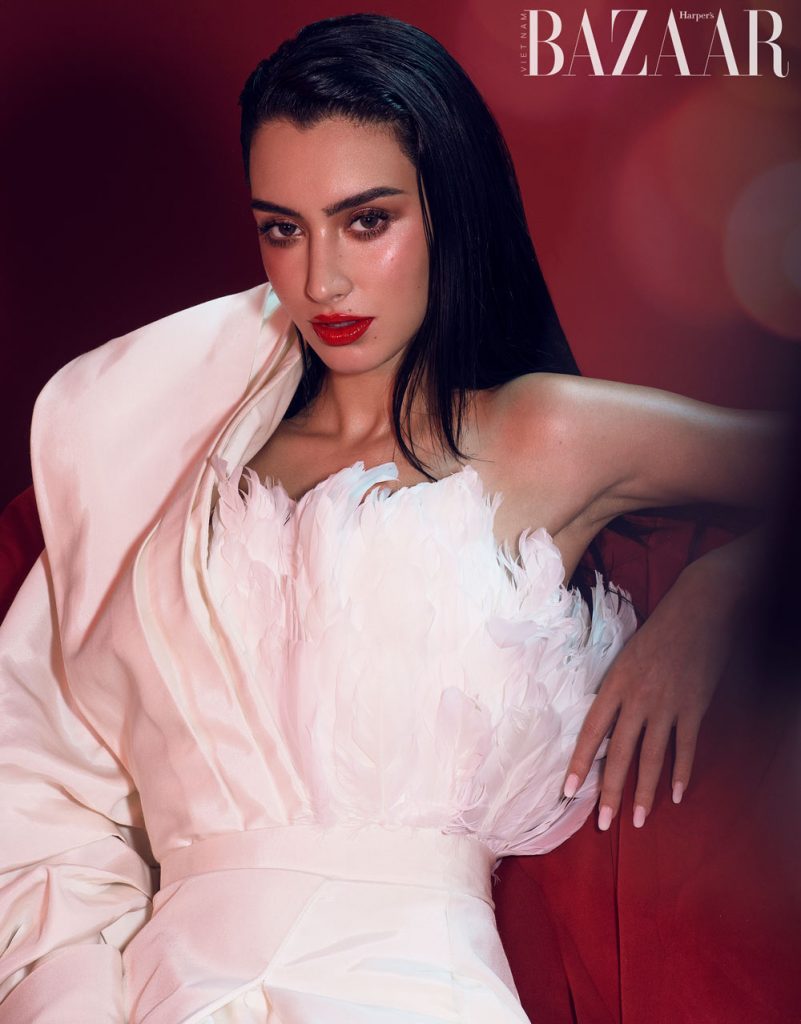 Người mẫu Sofia Saidi | Trang bìa | Harper's Bazaar Việt Nam