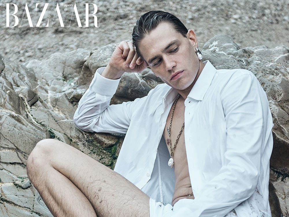 Raffaele Capuano | Người mẫu ca sĩ Ý | Harper's Bazaar Việt Nam