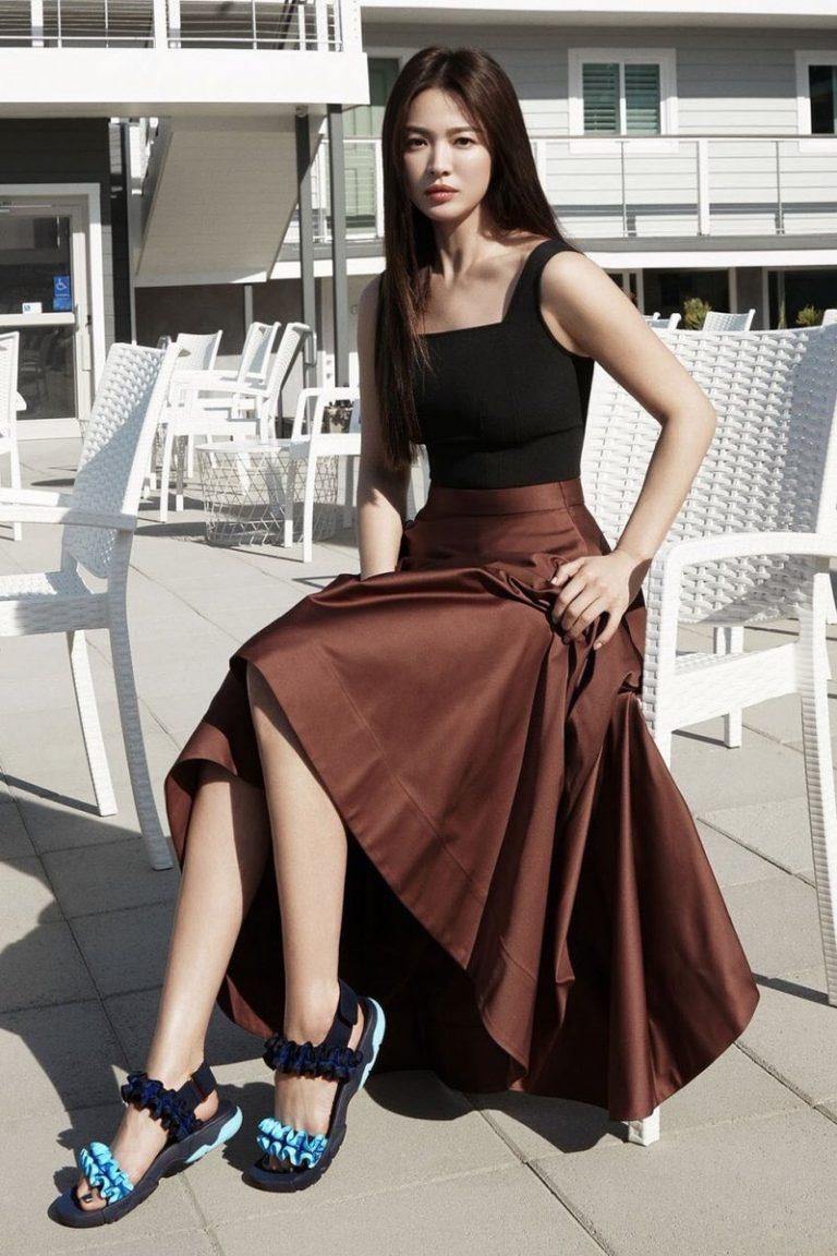 Màu nâu đất kết hợp với màu gì? 7 gợi ý đặc sắc cho bạn