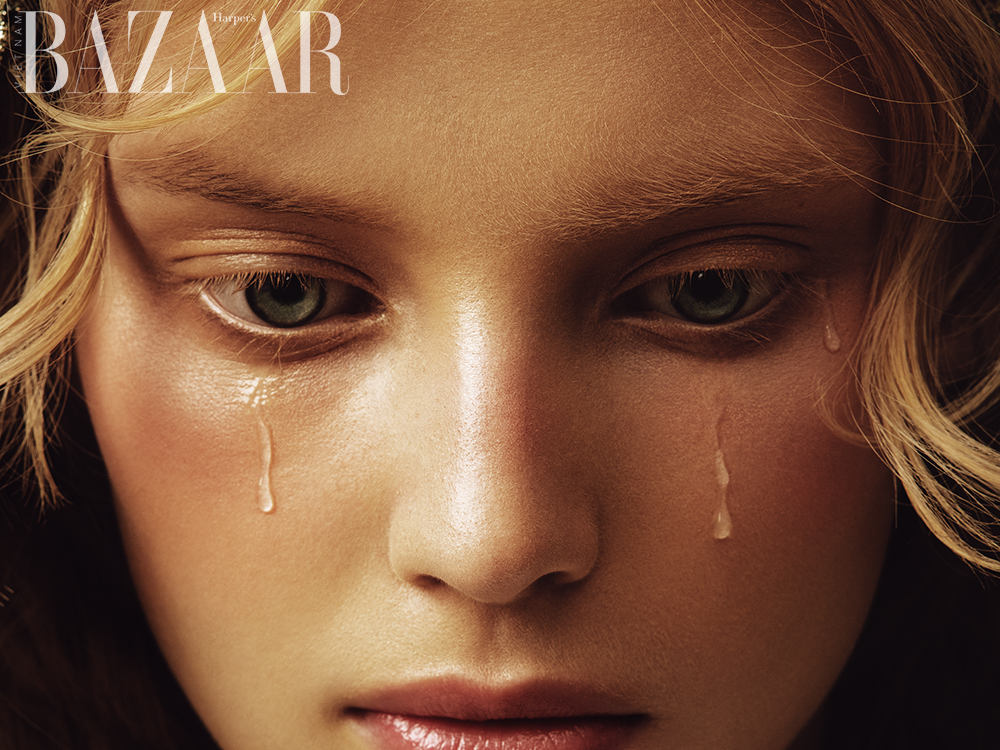 Suzanna Bars 15 tuổi đã là nhà thiết kế couture | Harper's Bazaar