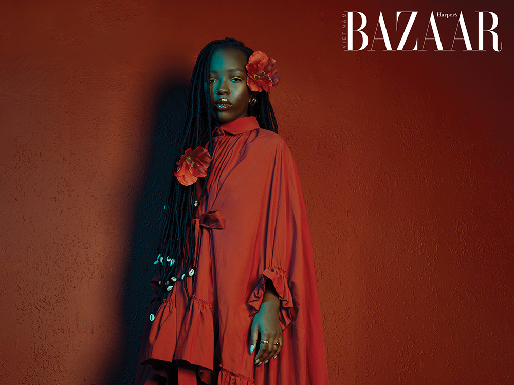 Elsa Majimbo | Queen's Gambit | Harper's Bazaar Việt Nam