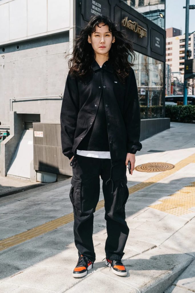 Street style tuần lễ thời trang Seoul Thu Đông 2022 | Harper's Bazaar