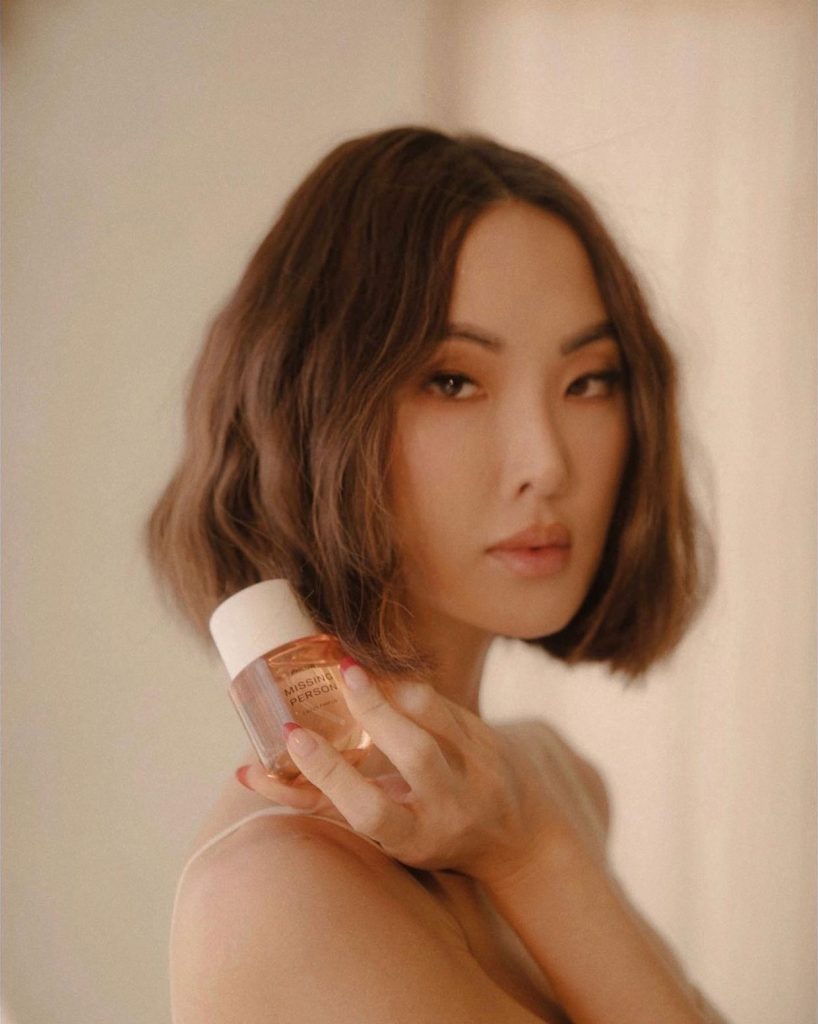 Missing Person của Chriselle Lim: Hương nước hoa của tình yêu cũ