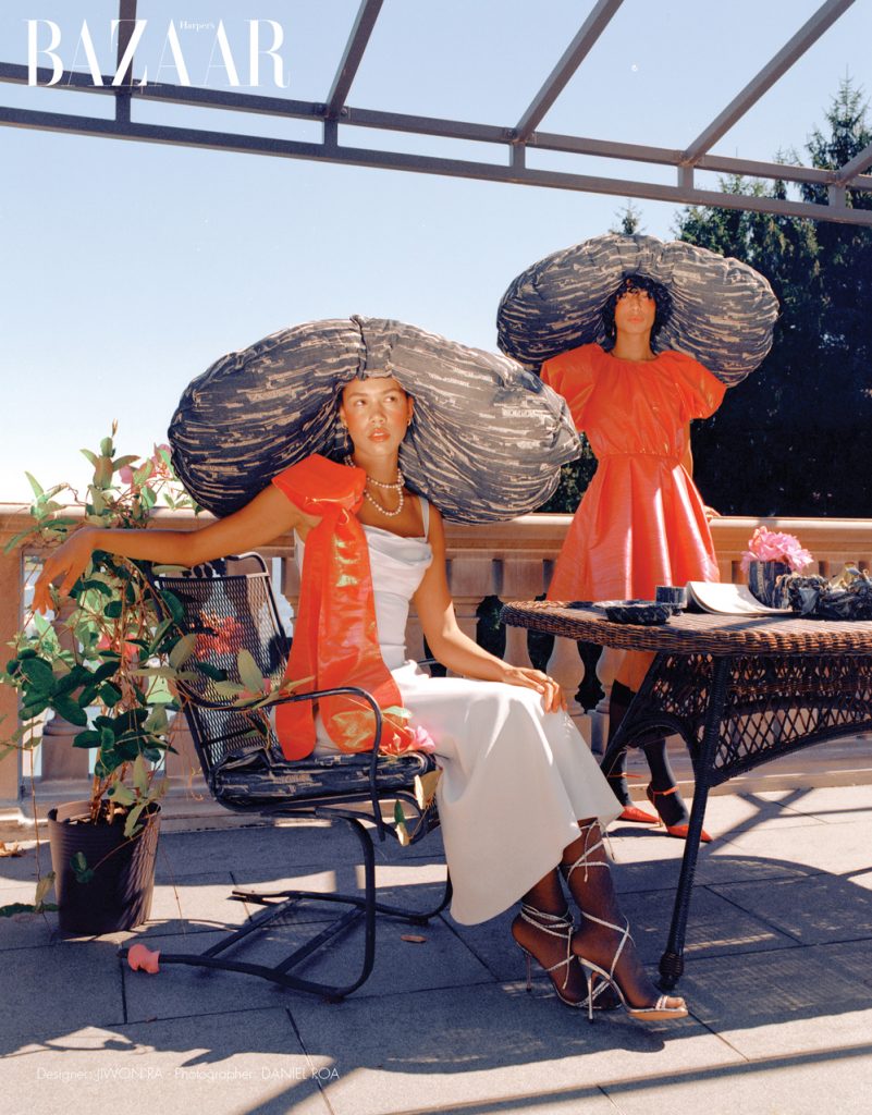 Denim Tea Party | Jiwon Ra |Harper's Bazaar Việt Nam