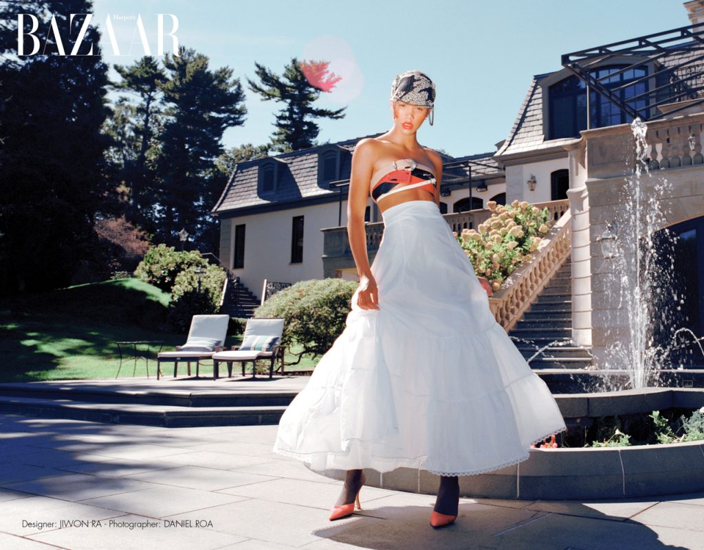 Denim Tea Party | Jiwon Ra |Harper's Bazaar Việt Nam