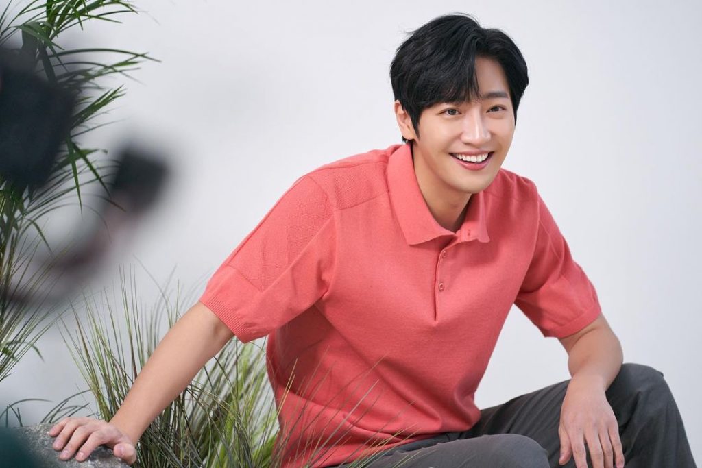 10 bộ phim hay nhất của diễn viên "Eve 2022" Lee Sang Yeob