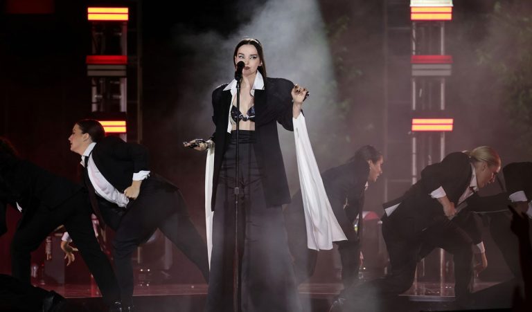 Những màn biểu diễn kinh điển tại VMAs 2022