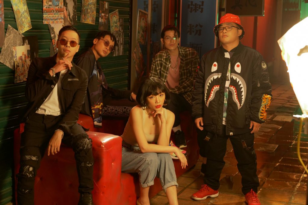 Tsoul Duy, "người làm màu" cho các MV triệu view | Harper's Bazaar