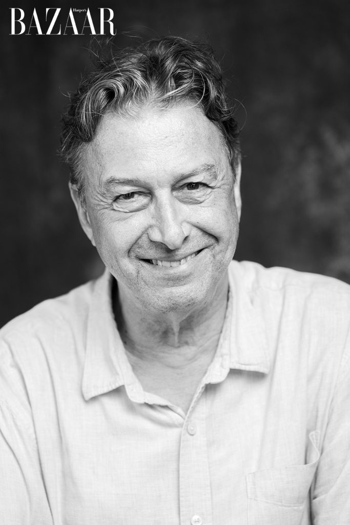 Triển lãm của Tom Hricko phản ánh nửa thế kỷ phát triển của nhiếp ảnh