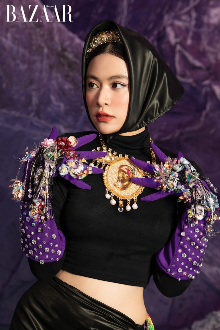 Hoàng Thùy Linh kết lại năm 2022 với MV Bo Xì Bo | Harper's Bazaar