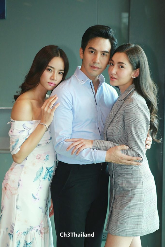 14 phim đặc sắc nhất của “bông hồng lai” Ranee Campen