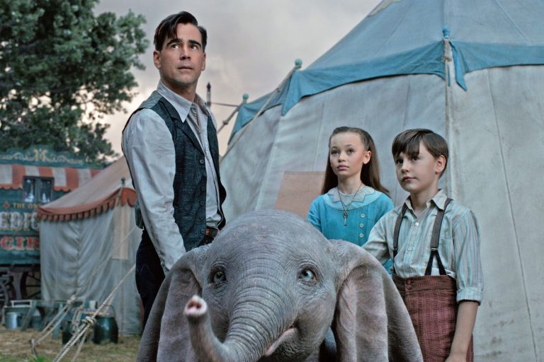 13 bộ phim làm nên tên tuổi của đạo diễn lập dị Tim Burton