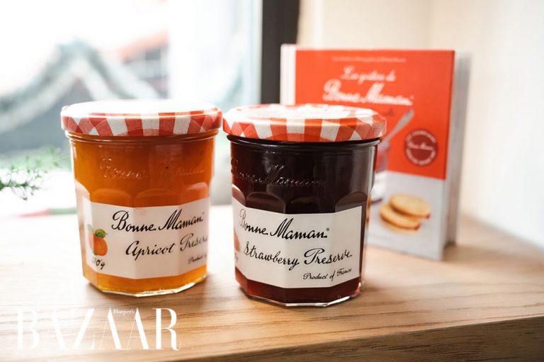 Tái chế hũ mứt thủy tinh Bonne Maman với nến thơm handmade