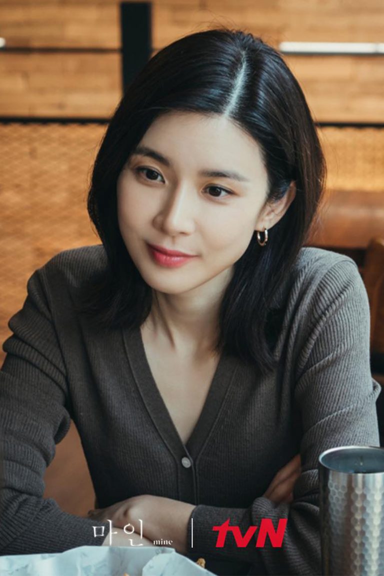 Lee Bo Young gây sốt với nhan sắc trẻ trung trong phim Agency
