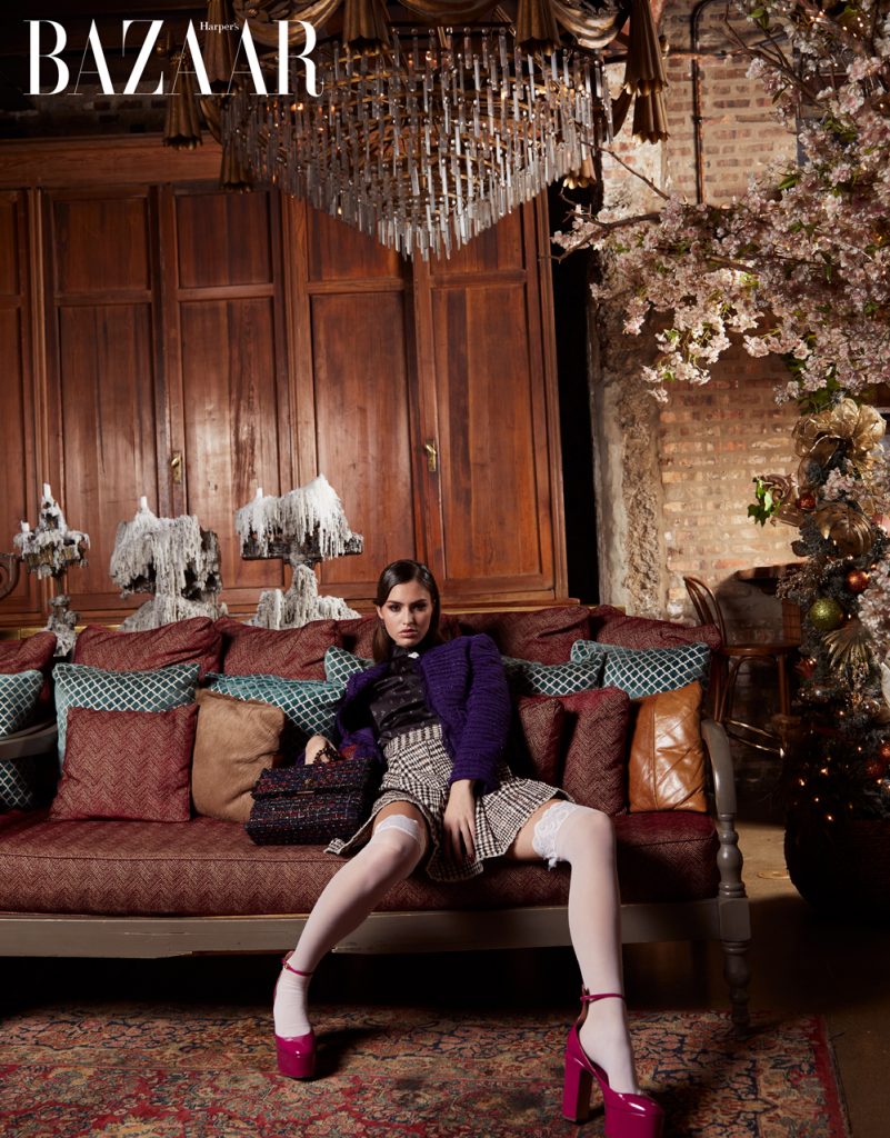 Model Delaney wears retro style outfits