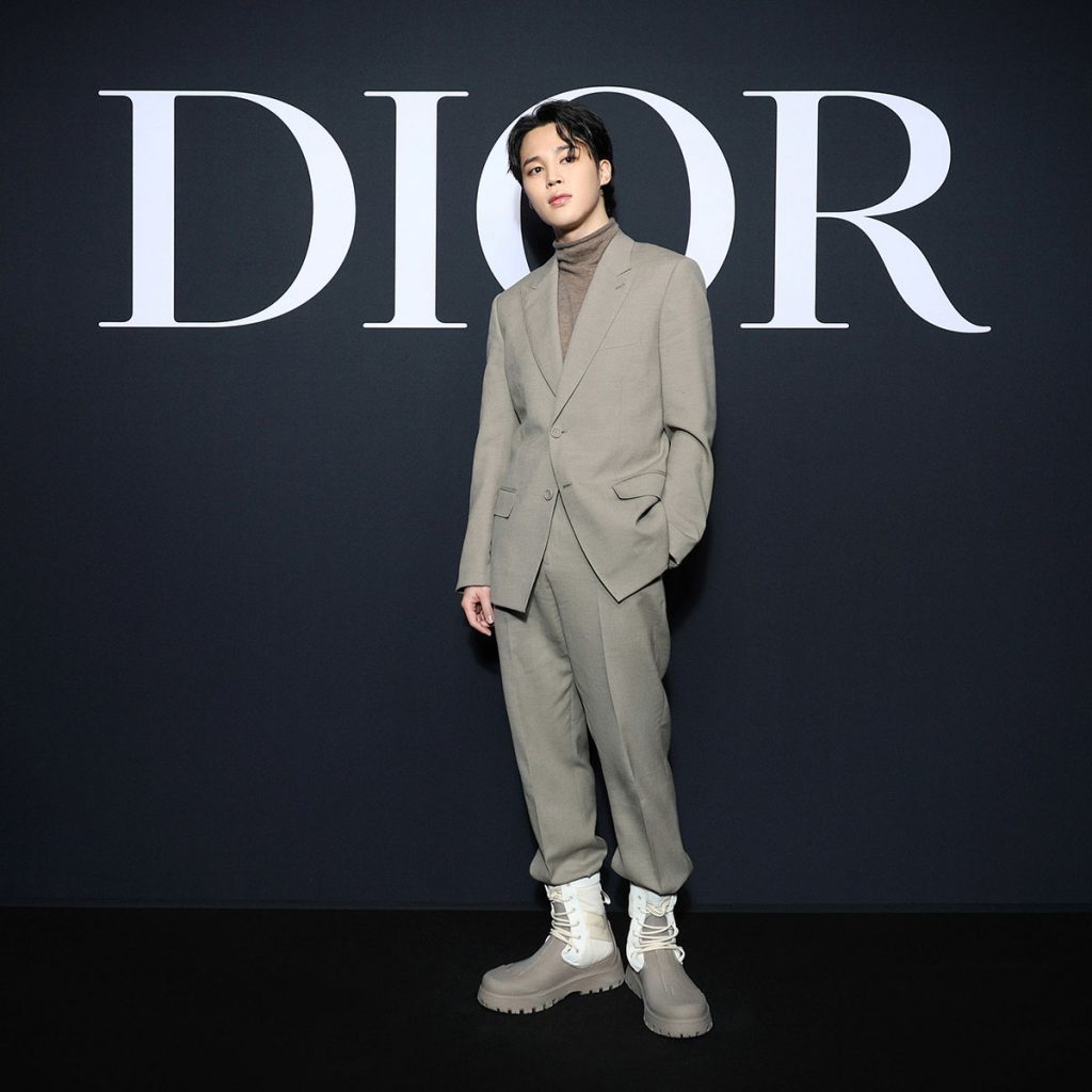 Jimin (BTS) giúp cổ phiếu Dior tăng vọt | Harper's Bazaar Việt Nam