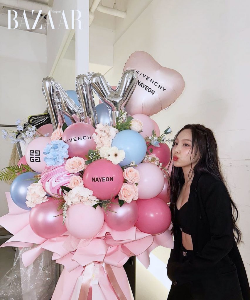 TWICE Nayeon trở thành nàng thơ cho dòng mỹ phẩm Givenchy