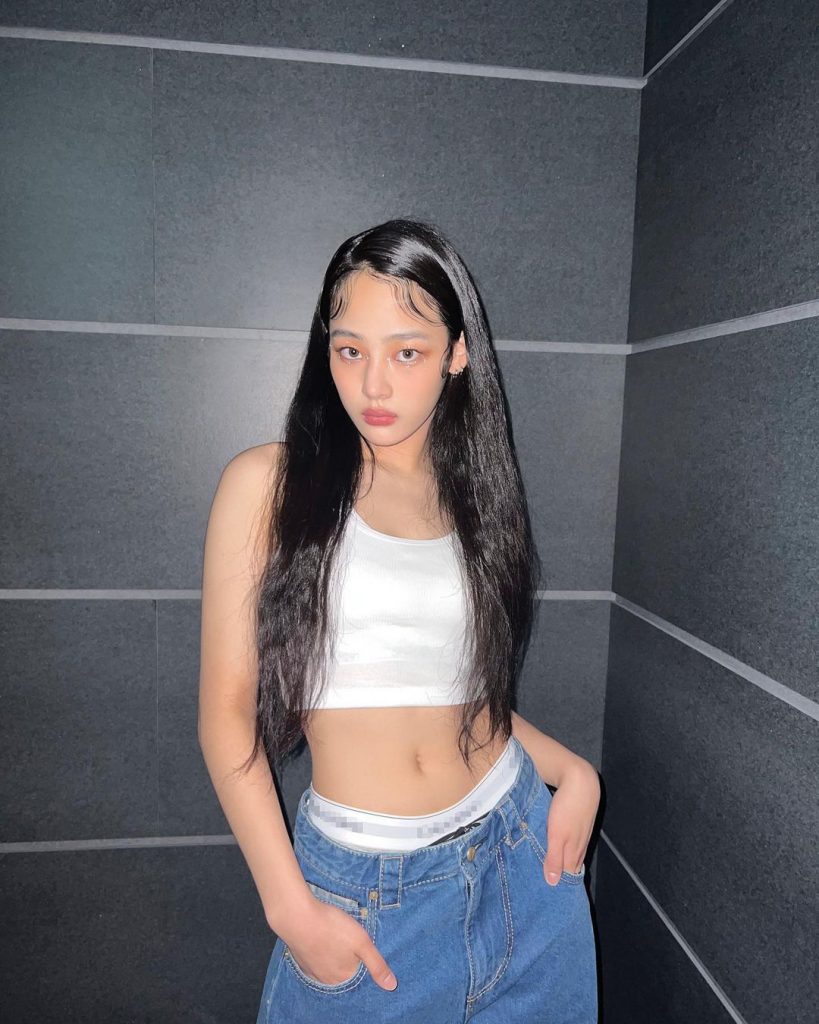 Minji của NewJeans có quá non để trở thành đại sứ Chanel?