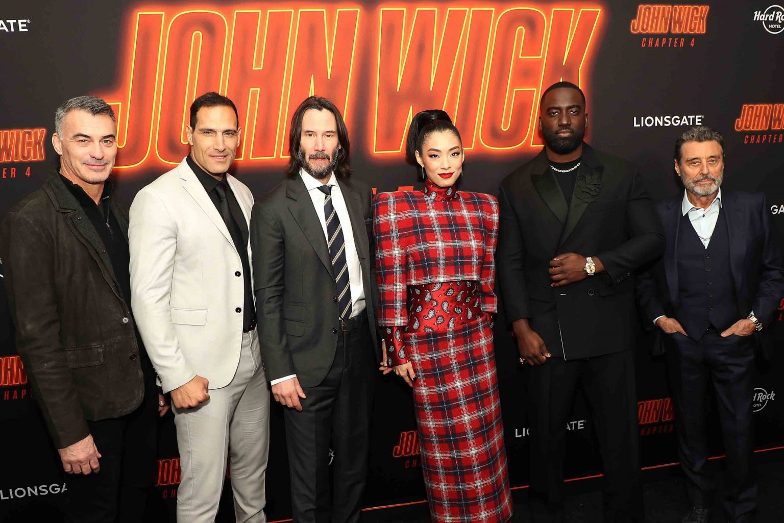 Keanu Reeves trở lại bùng nổ trong phim John Wick: Chapter 4