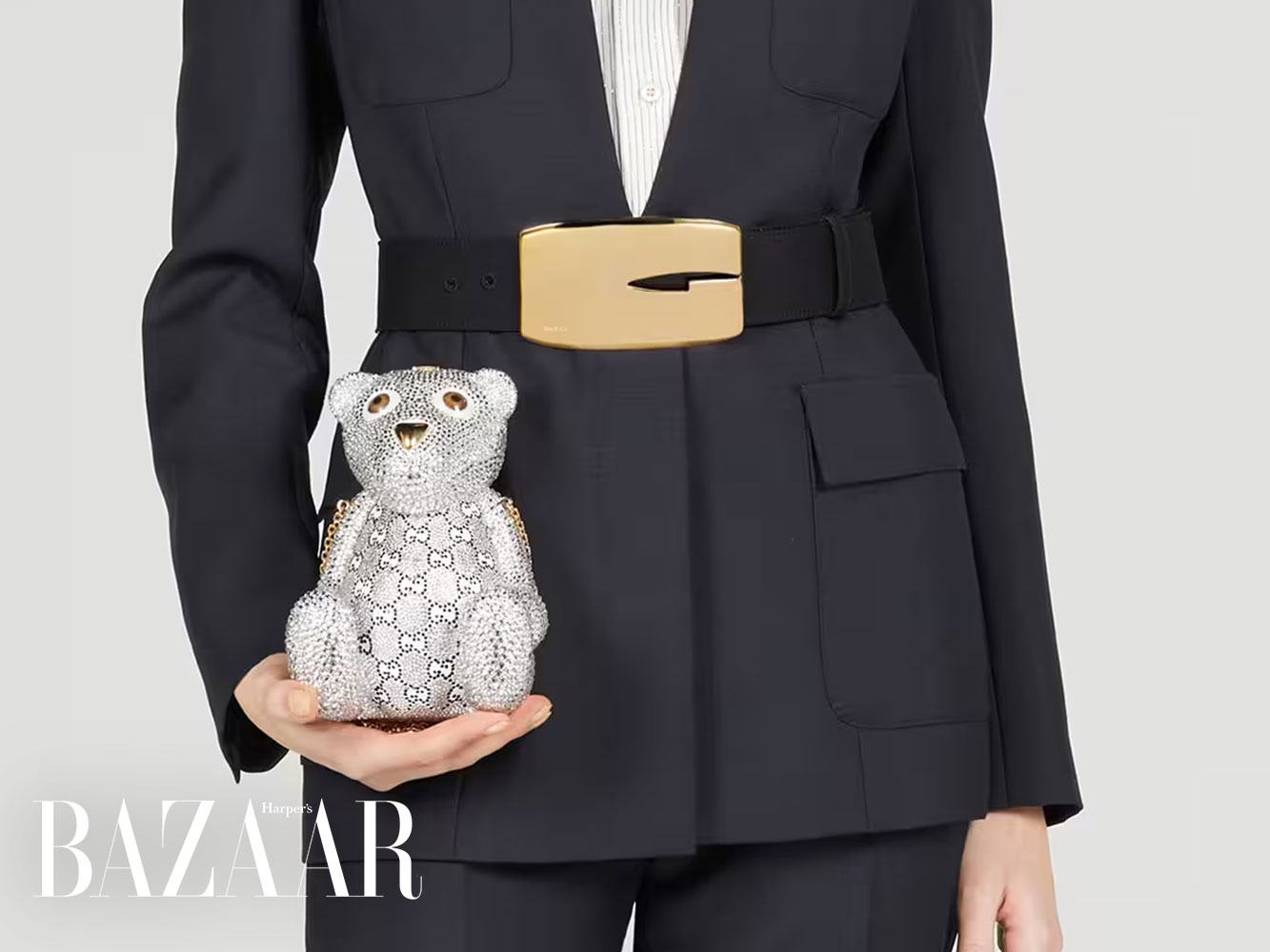 Gucci ra mắt túi Minaudière hình Teddy bear trị giá 43.000 USD