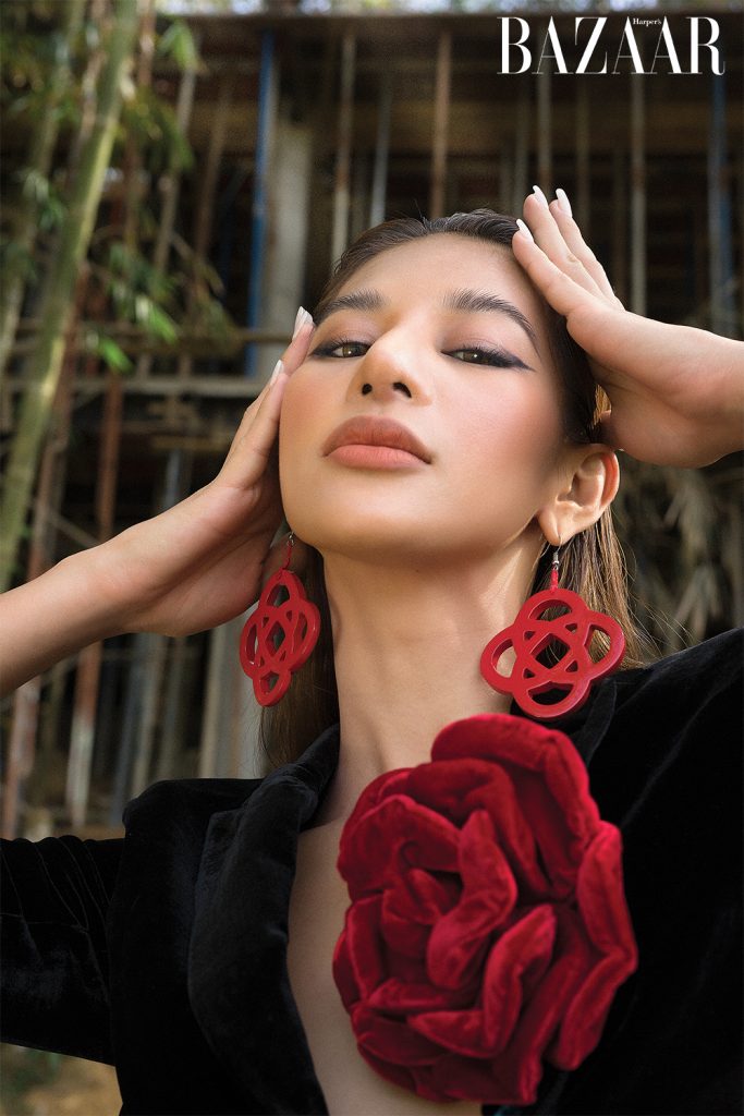 Shane Tormes và Danh Chiếu Linh trên bìa Harper’s Bazaar