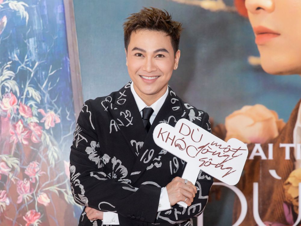 Hươu Thần – Mai Tiến Dũng ra mắt MV “Dù Khóc Một Dòng Sông”