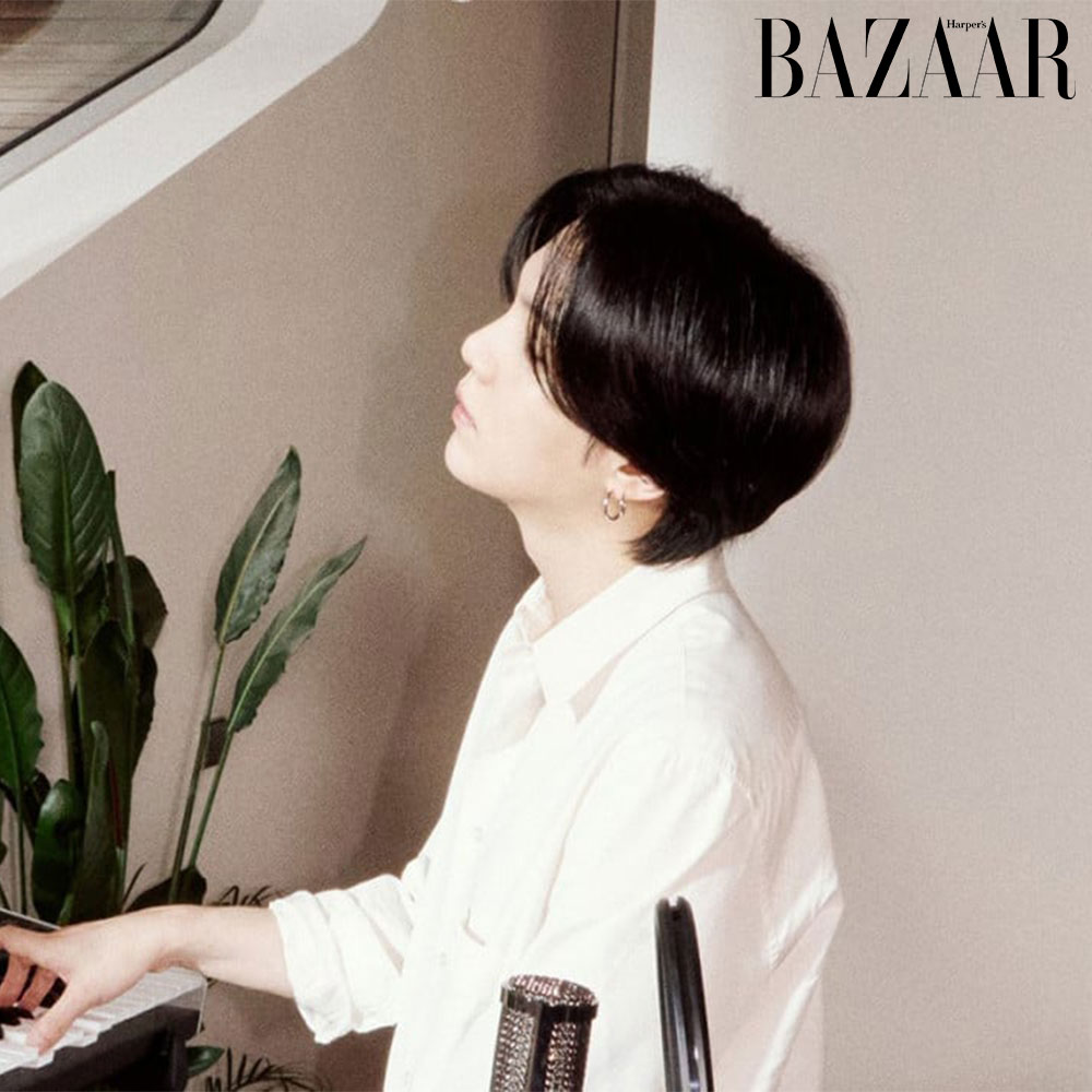 Suga (BTS) hé lộ full tracklist cho album “D-DAY” | Harper's Bazaar