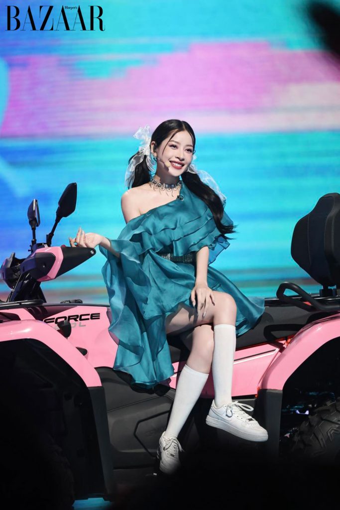 Chương trình Tỷ tỷ đạp gió rẽ sóng có gì hấp dẫn? | Harper's Bazaar ...