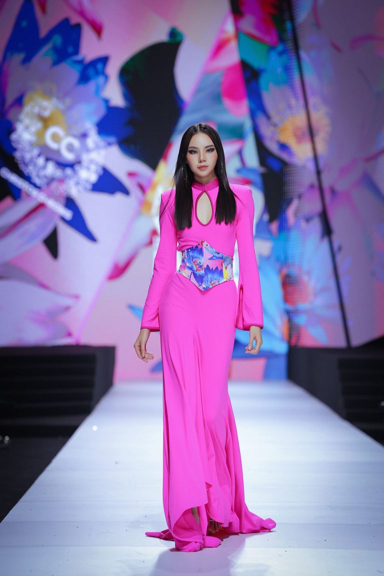 Christopher Chronis tại AVIFW Hè 2023