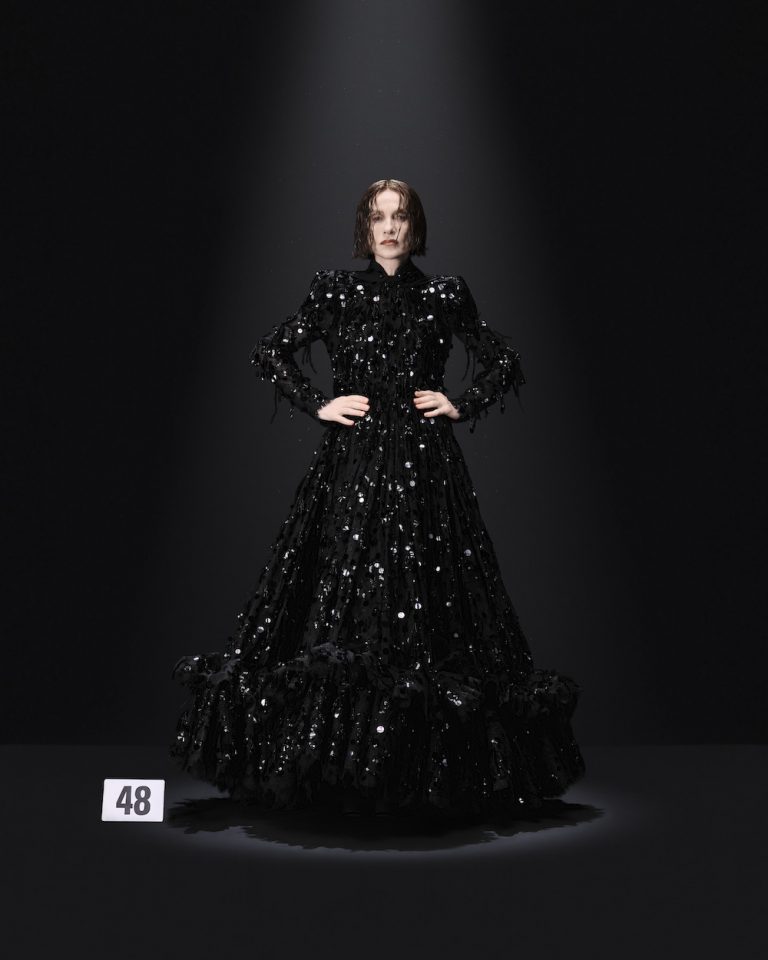 PP Krit Amnuaydechkorn thành đại sứ Balenciaga cùng Isabelle Huppert