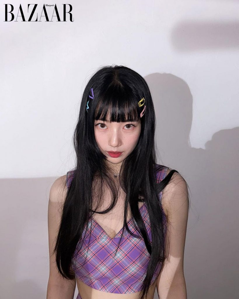 Thời trang ngọt ngào của Bae Suzy trong phim "Doona!" | Harper's Bazaar Việt Nam