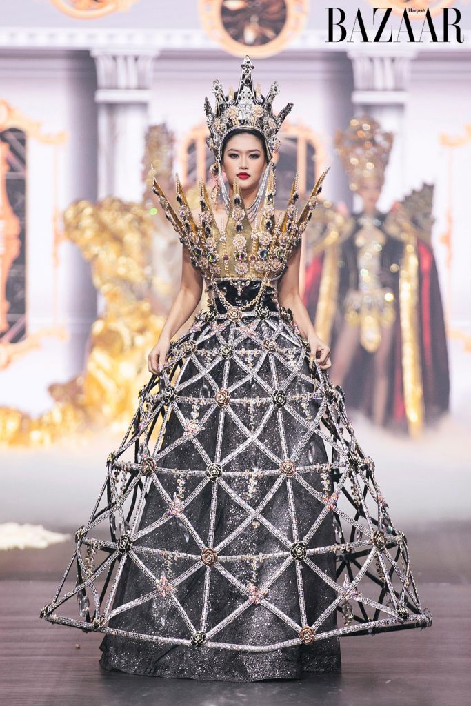 10 Hoa, Á hậu diễn vedette cho show Golden Era By Le Long Dung