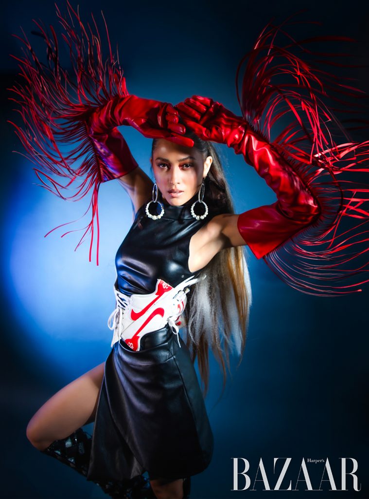 Model: Maureen Wroblewitz. Photographer: Reinhardt Kenneth