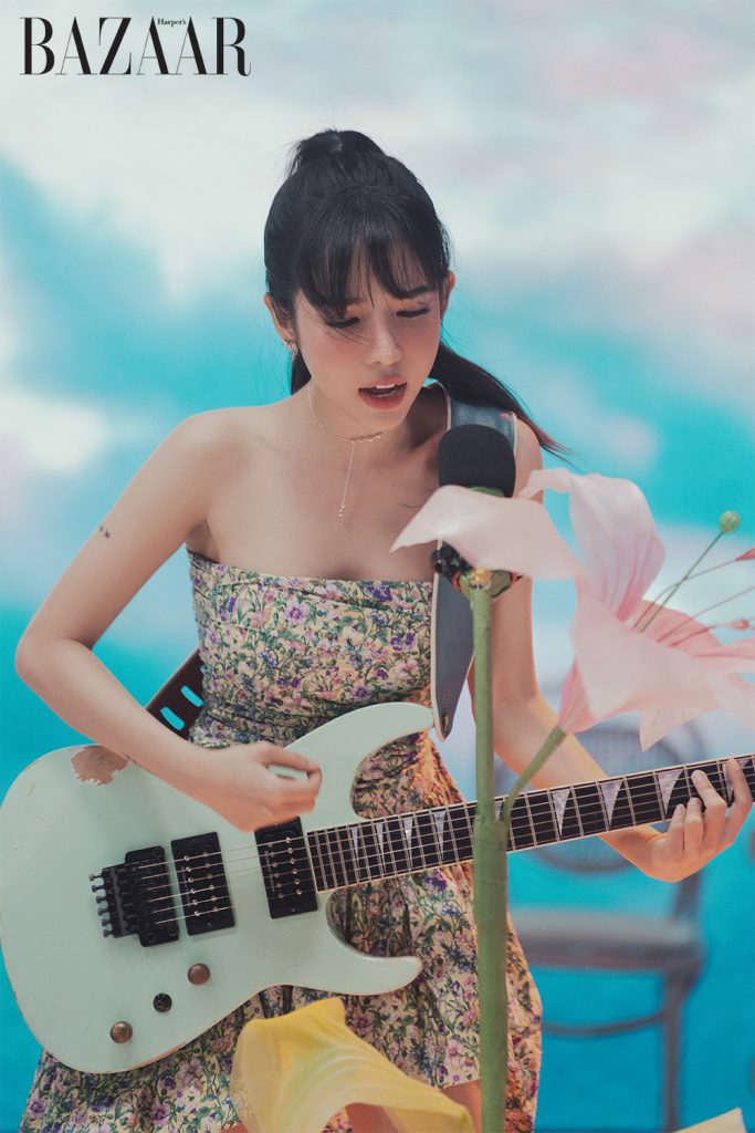 Ca nhạc sĩ LyLy ra mắt E.P đầu tay "LoveLy" ngập tràn tình yêu