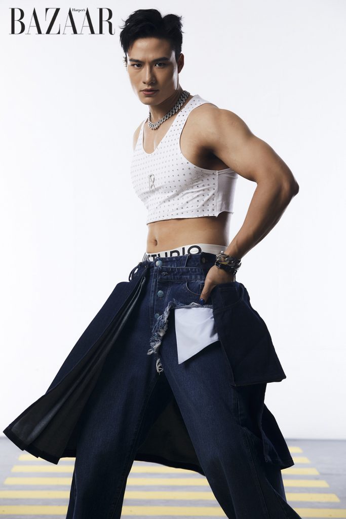 NTK Lê Long Dũng nhá hàng dòng thời trang ứng dụng