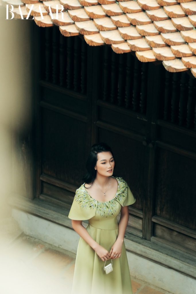 BST Khúc giao mùa | NTK Xuân Lê | Harper's Bazaar