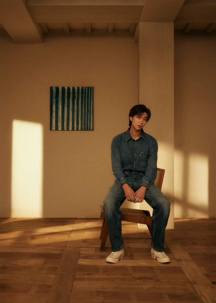 RM (BTS) và NewJeans cạnh tranh khi comeback vào cùng ngày | Harper's ...