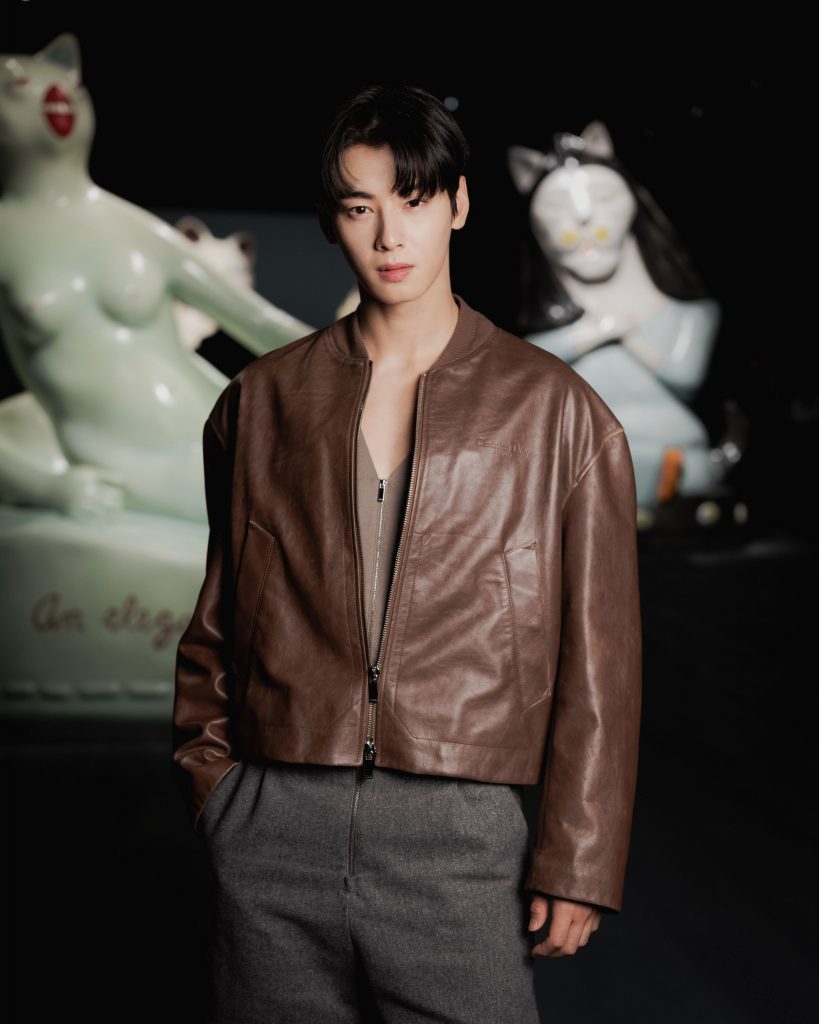 Actress Zhao Han Ying Zi revealed that her friend is dating Cha Eun Woo