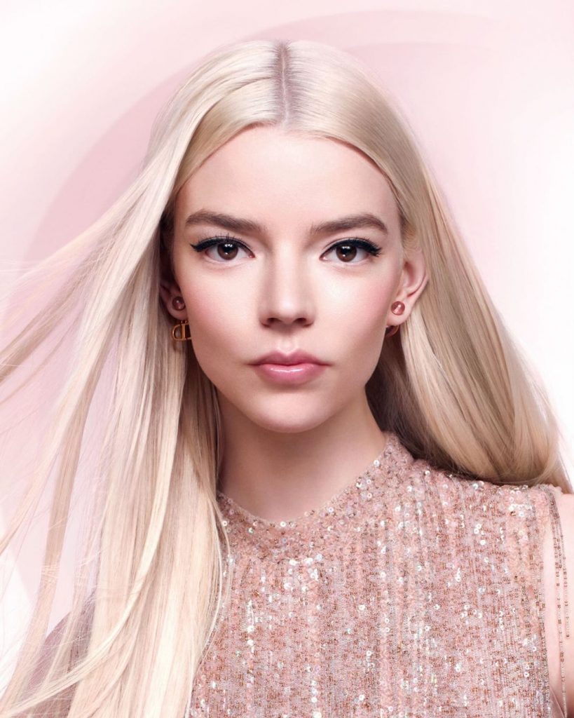 Top 8 bộ phim mới nhất của búp bê Anya Taylor-Joy | Harper's Bazaar ...