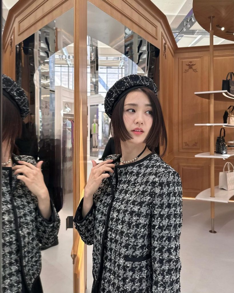Top 9 bộ phim mới và ấn tượng nhất của diễn viên Park Ha Sun | Harper's ...