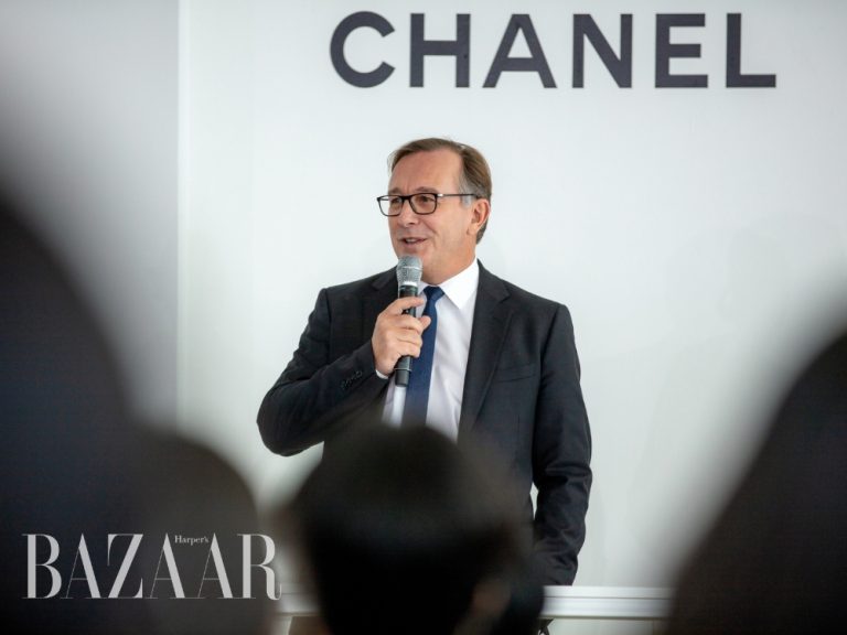 Chân dung giám đốc sáng tạo mà Chanel tìm kiếm | Harper's Bazaar Việt Nam