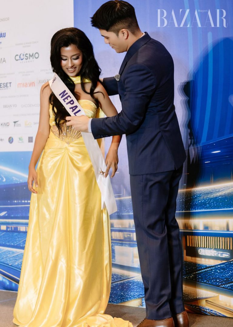 Miss Cosmo 2024 tổ chức lễ trao sash cho 52 thí sinh | Harper's Bazaar ...